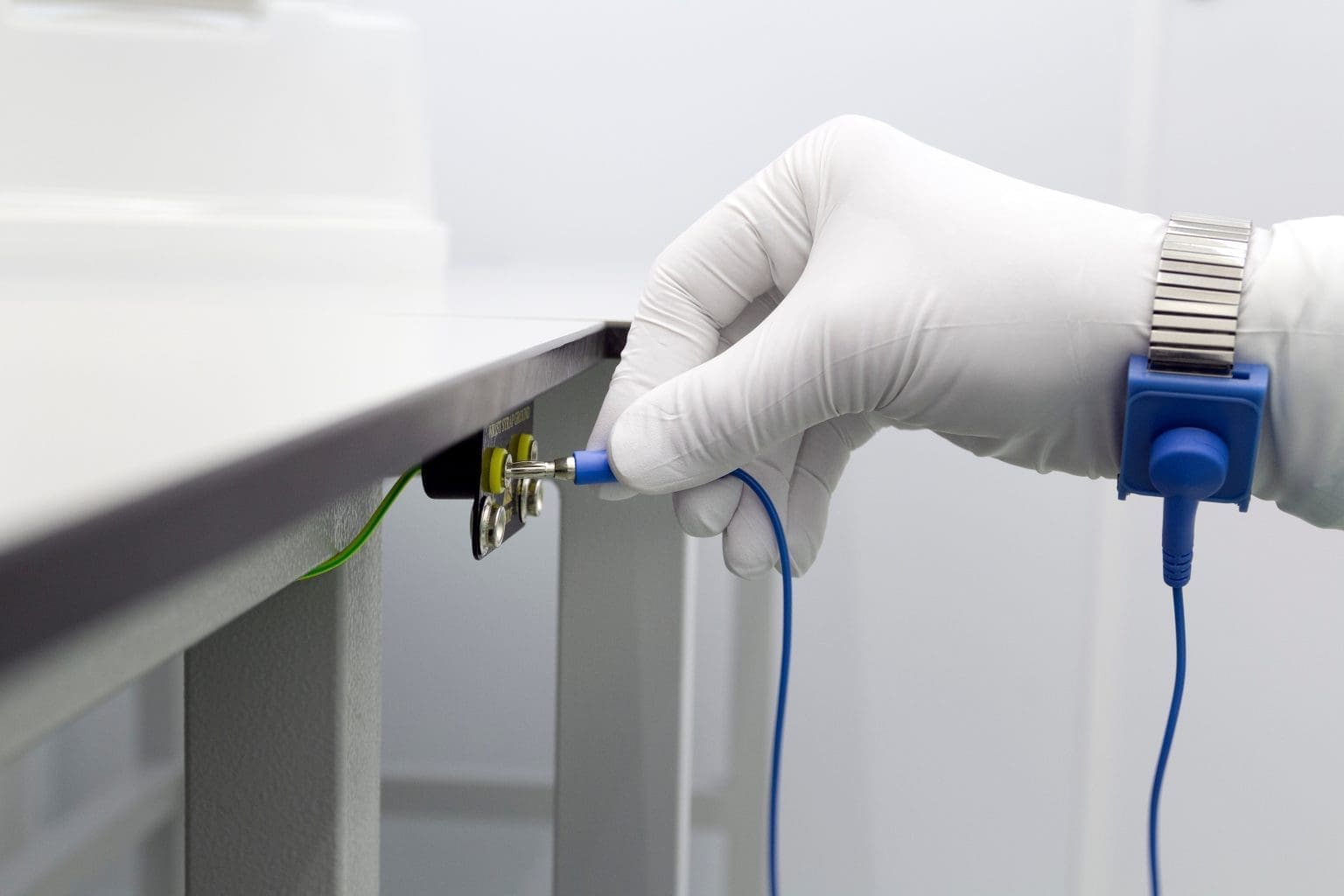 ESD Mats vs Anti-Static Matting: What's The Difference? | Dycem